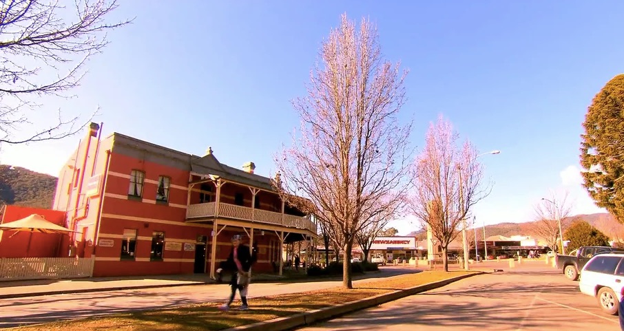 Where to stay and what to do in Bright, Vic - Places We Go